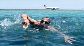 Bacalah teks berikut! Robert Mahaling dan Yohan...